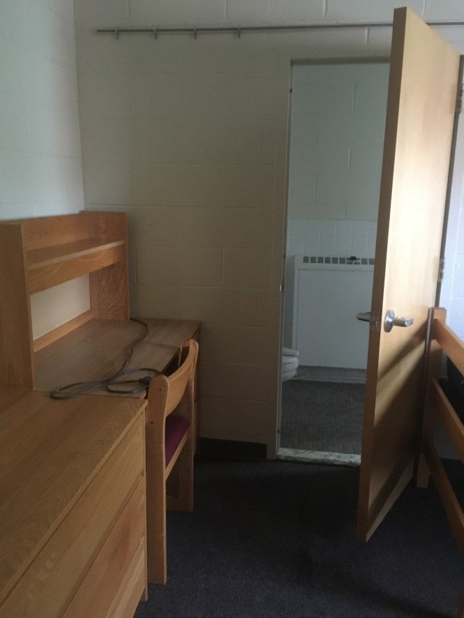 Warren Hall Pictures – RPI Rooms