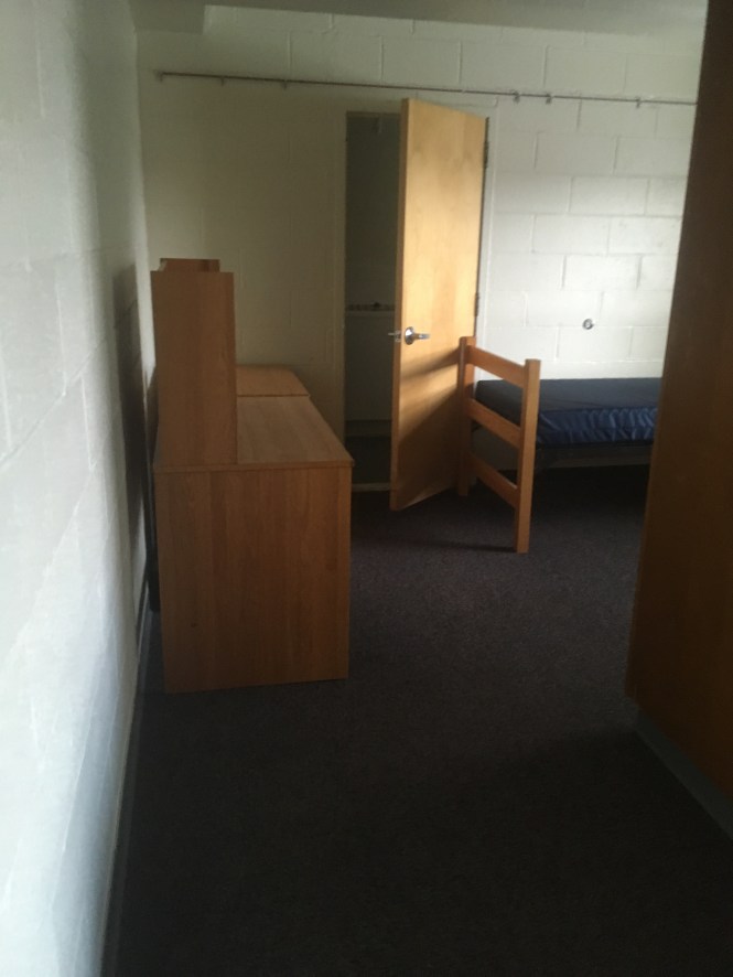 Warren Hall Pictures – RPI Rooms