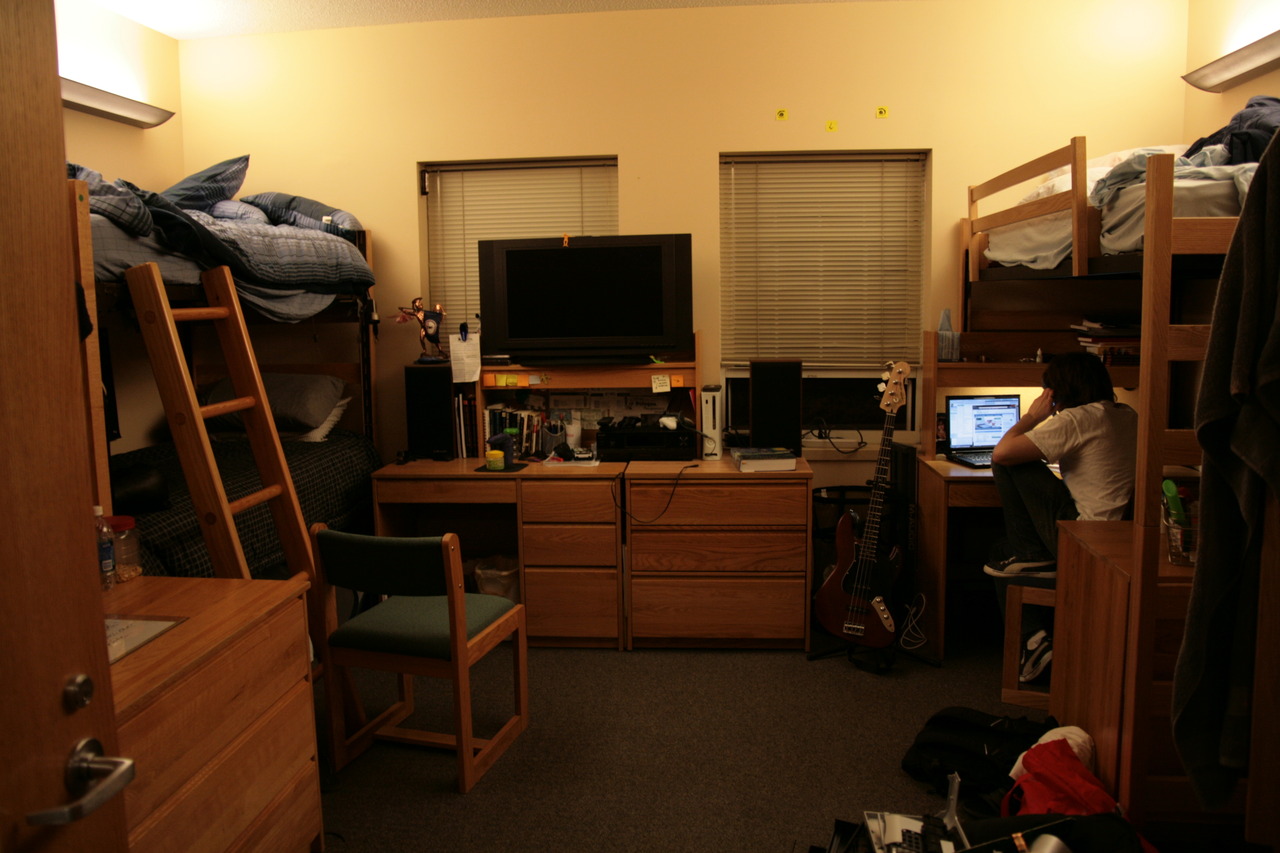 Barton Hall Pictures – RPI Rooms