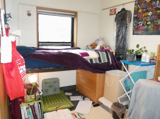 Warren Hall Pictures – RPI Rooms