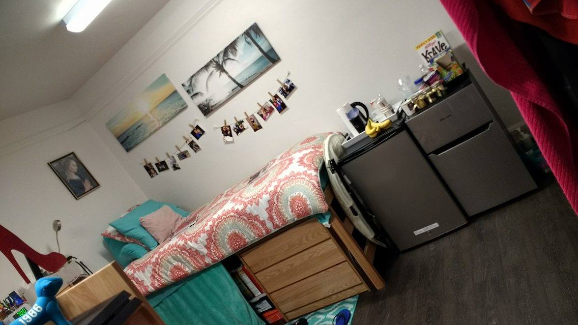 E-Complex Pictures – RPI Rooms