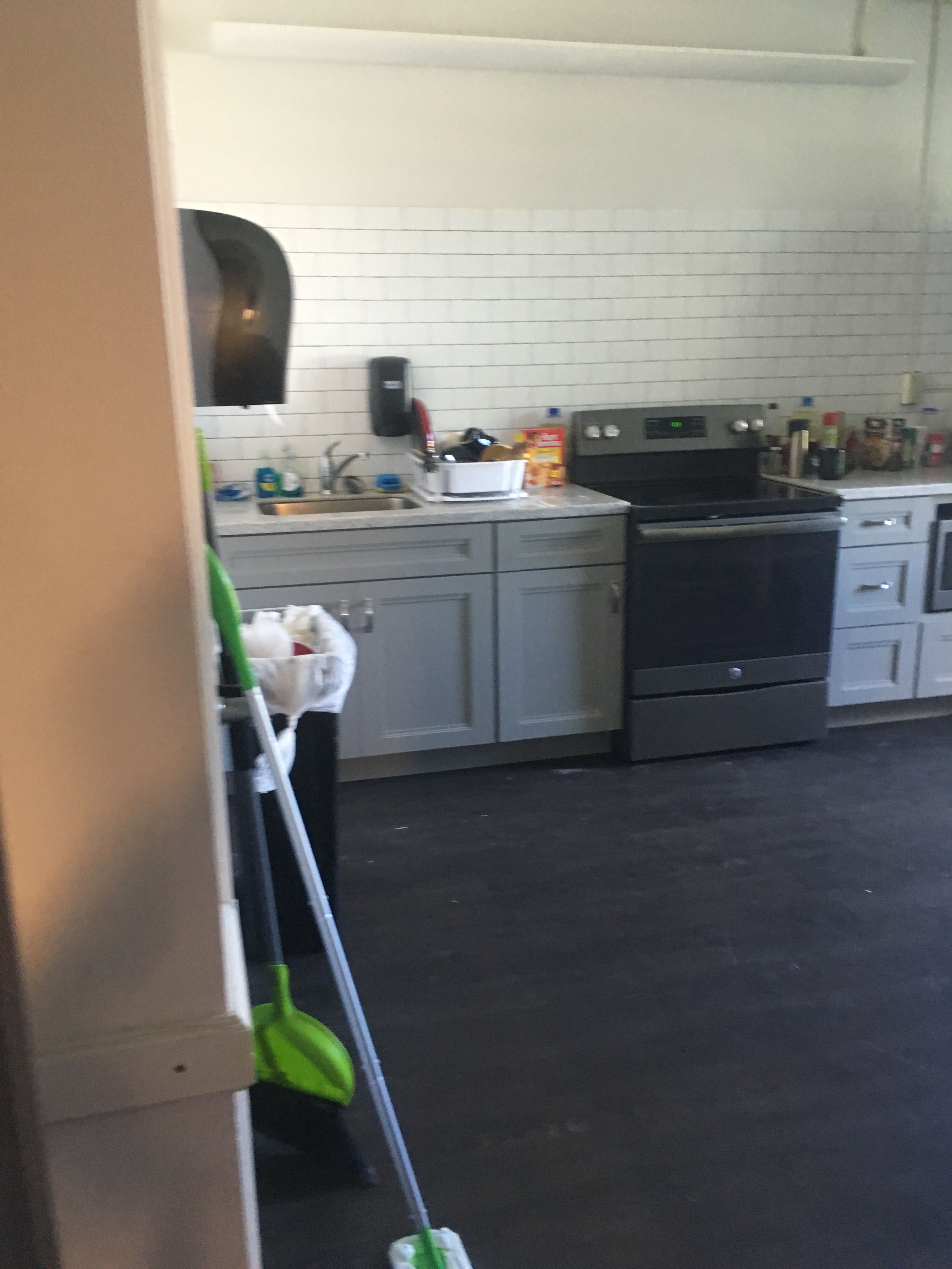 North Hall Pictures – RPI Rooms